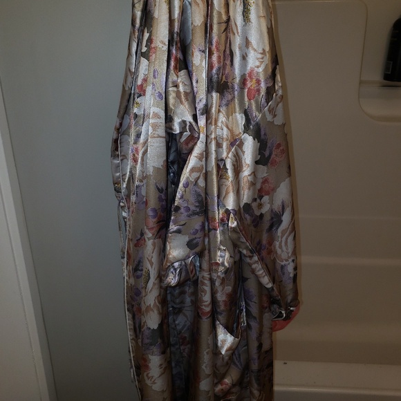 Dior | Other | Christian Dior Robe | Poshmark